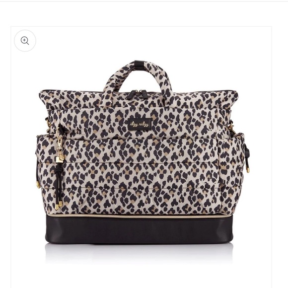 Itzy Ritzy | Bags | Itzy Ritzy Dream Weekender | Poshmark